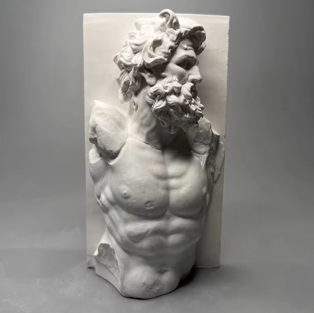Sculpture murale homme grec 13 cm– Omega Statue