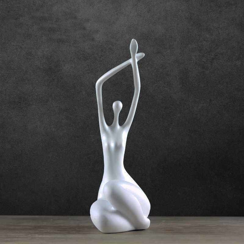 Sculpture Femme Ronde Assise